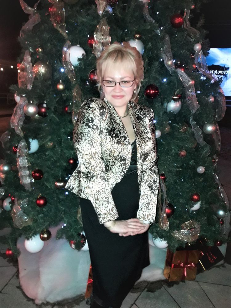 Meet Marina, Ukrainian woman, Dnepr, 42 years. ID19098 - Profiles ...